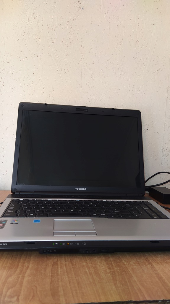 Toshiba EQUIUM L350D Model PSLE2E - 12642570920 - oficjalne archiwum Allegro