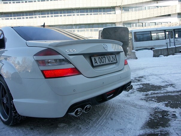 MERCEDES S CLASS W221 SPOILER LOTKA NA KLAPE - 12621749609 - oficjalne ...