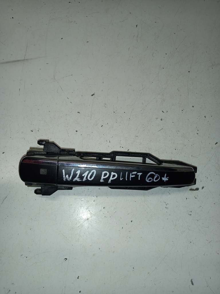 KLAMKA ZEW. PRZÓD PRAWY MERCEDES-BENZ W210 LIFT - 13209173510 ... KLAMKA ZEW. PRZÓD PRAWY MERCEDES-BENZ W210 LIFT - 13209173510 ...