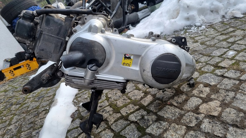 Silnik Piaggio Fly 125 4t 2010r, swap, m571m - 13062724289 - oficjalne ...