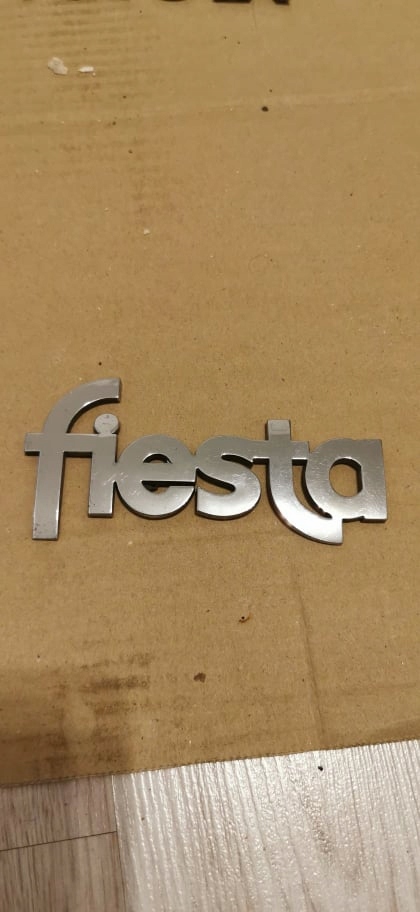 Emblemat znaczek napis FORD Fiesta - 11403730414 - oficjalne archiwum ...