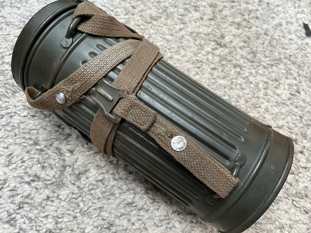 Niemiecka puszka maska p gaz II wojna - 14528057870 - oficjalne archiwum Allegro