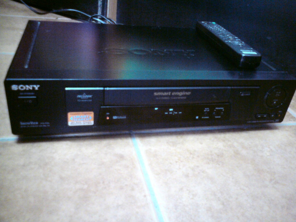 SONY SLV-SE650 magnetowid VIDEO VHS HI-FI Stereo + pilot - 15192965317 - oficjalne archiwum Allegro