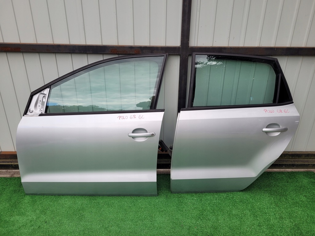VW POLO 6R 6C DRZWI LEWE LEWY LA7W DEMONTAŻ - 12611724051 - oficjalne ...