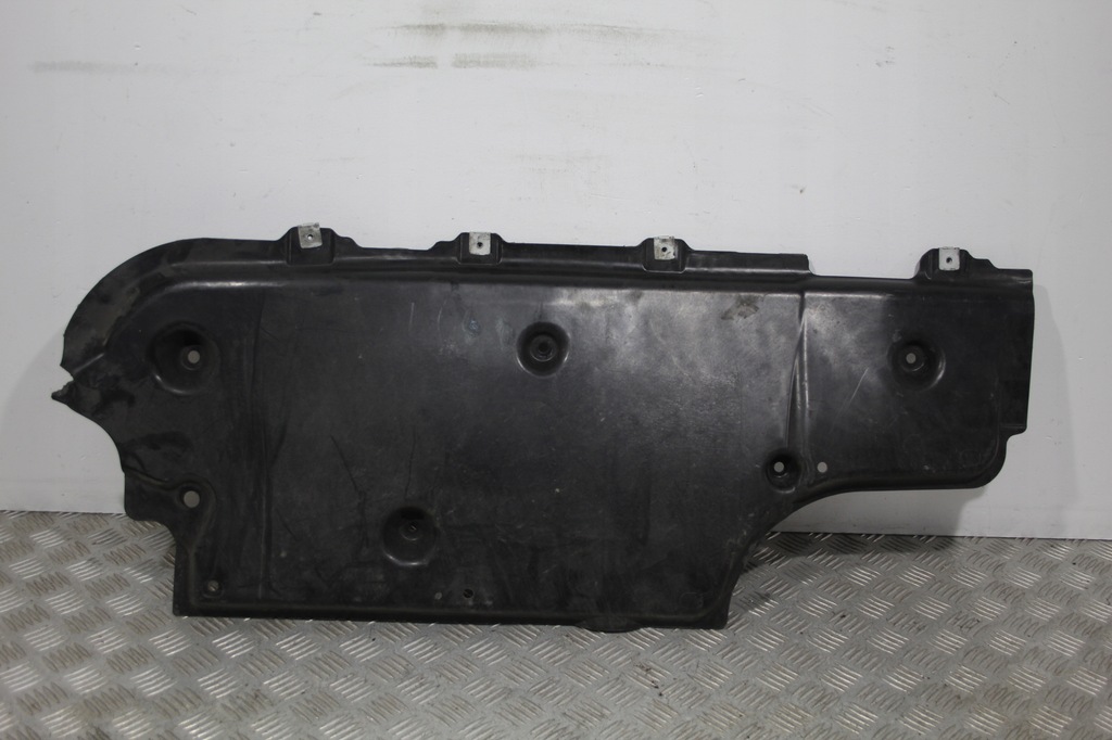 OSŁONA PODWOZIA A-KLASA W177 AMG A1776900303 - 13485876703 - oficjalne ...