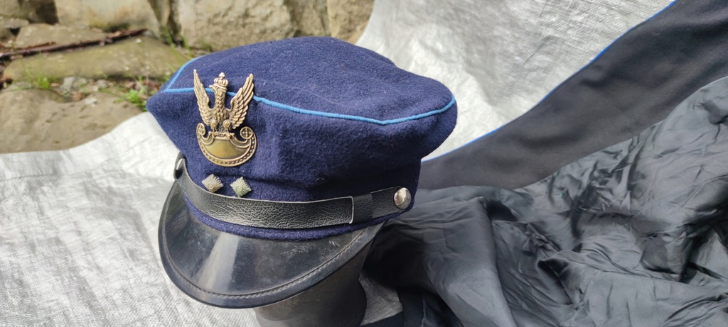 Mundur POLICJI II RP - KOMPLET - 10674680505 - oficjalne archiwum Allegro