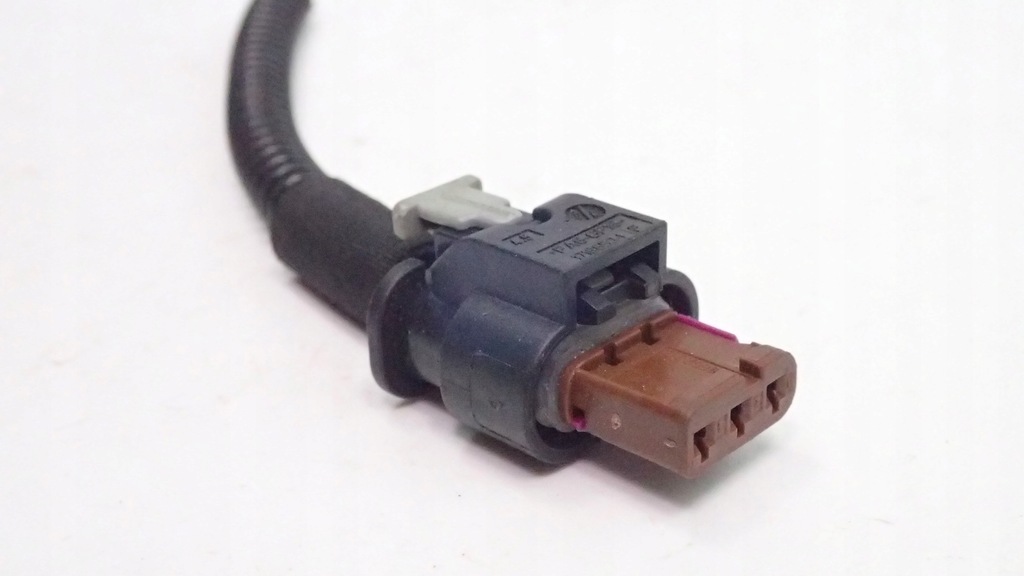 4F0973703A KOSTKA WTYCZKA ZŁĄCZE AUDI VW - 13713857642 - oficjalne ...