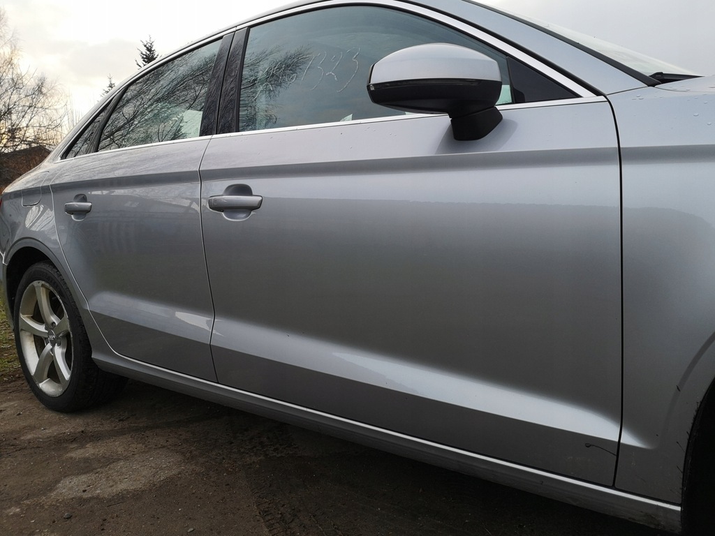 AUDI A3 8V SEDAN DRZWI PRAWE PRZÓD LZ7G SREBRNE - 13138161084 - oficjalne archiwum Allegro