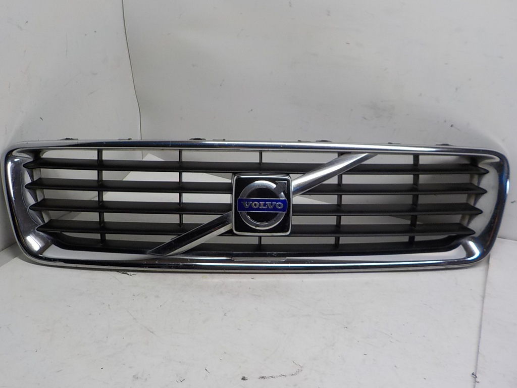 VOLVO C30 GRILL ATRAPA CHŁODNICY 30657194 - 14701110017 - oficjalne ...