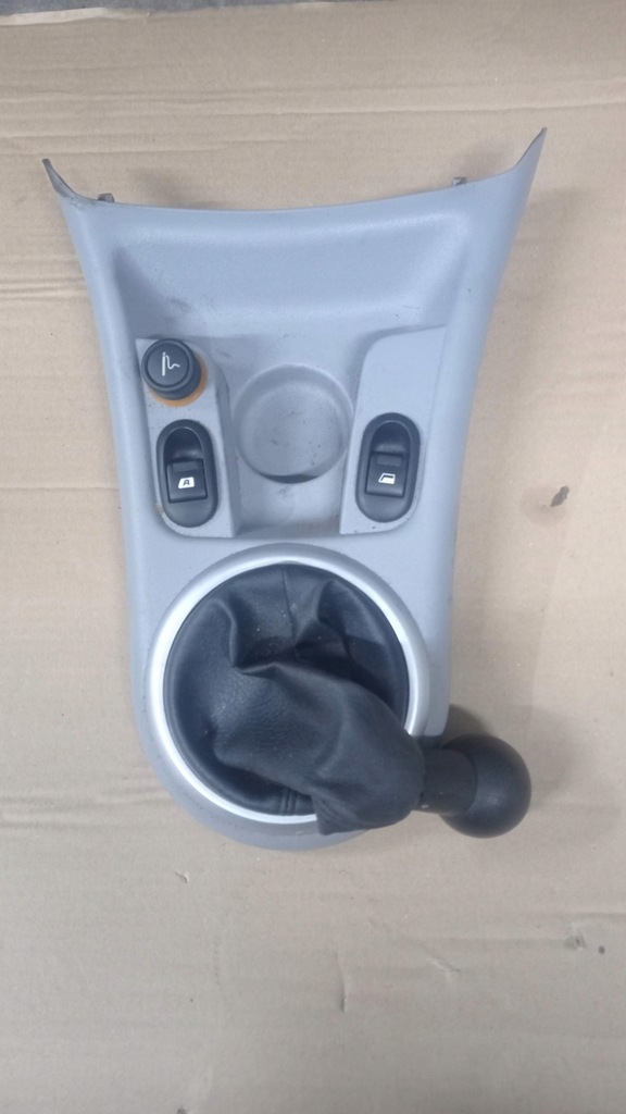 Obudowa gałki zmiany biegów CITROEN C3 05-09 - 13249052216 - oficjalne ...
