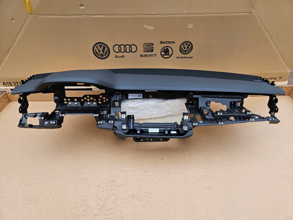 AUDI A8 D5 4N DESKA ROZDZIELCZA KONSOLA 4N1857001D ORYGINAŁ ...
