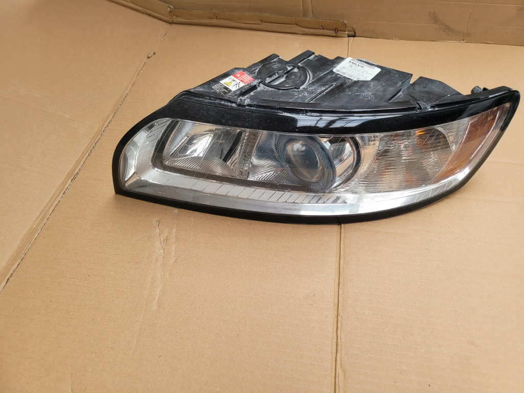 LAMPA LEWA Volvo OE 31265698 - 12568447232 - oficjalne archiwum Allegro