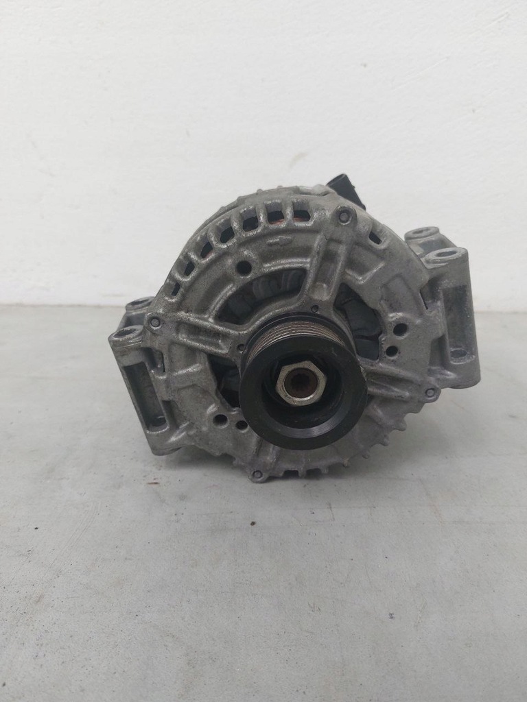 ALTERNATOR BOSCH 0121715114 W212 W204 W221 X204 - 13503096480 ...