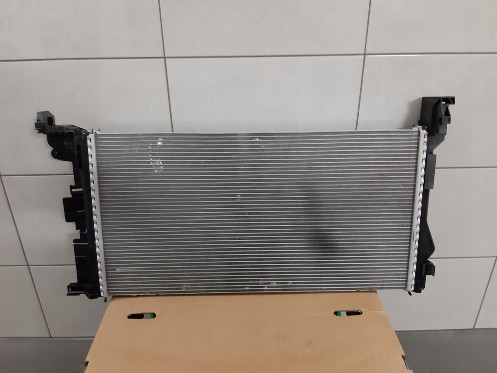 VOLVO S90 V90 XC90 XC60 CHŁODNICA WODY 32224829 - 7763920839 ...