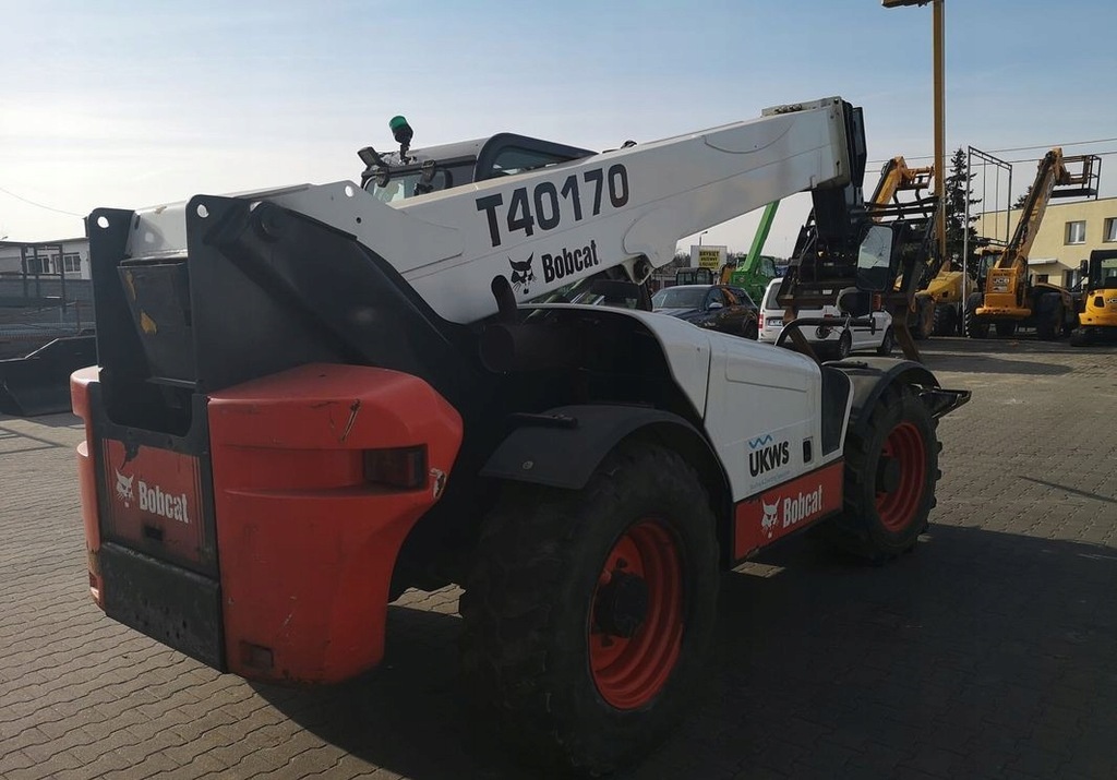 Bobcat T40170 Ladowarka teleskopowa 17 metrow - 12536774953 - oficjalne ...