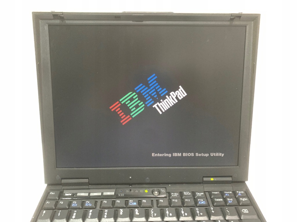 Laptop IBM THINKPAD X22 PENTIUM III 800 384MB #14 - 9086560591 ...