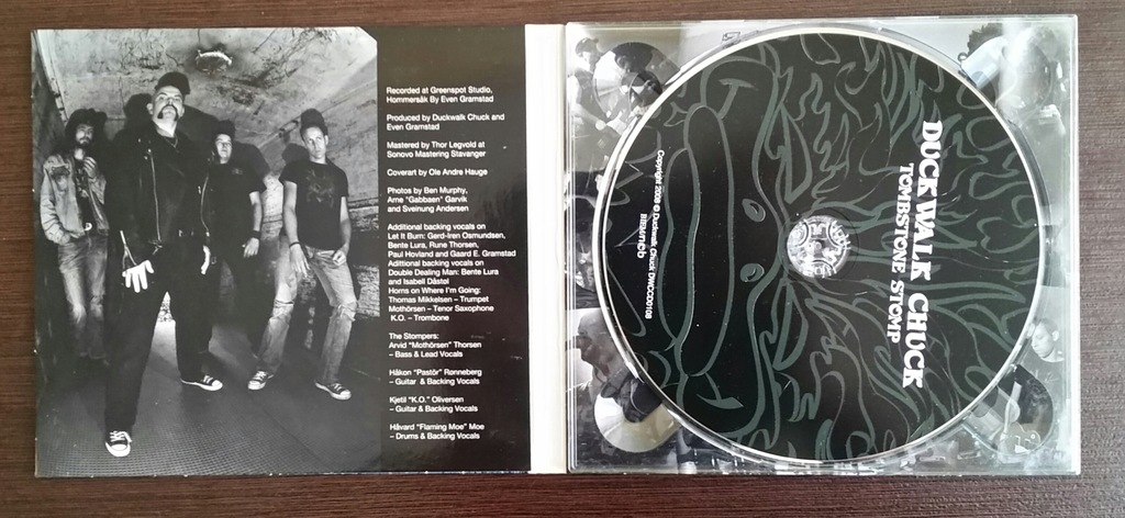 Купить DUCKWALK CHUCK - TOMBSTONE STOMP - CD: отзывы, фото и ...