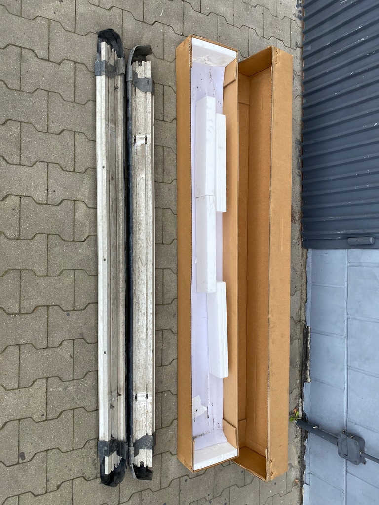 Dacia Duster II progi - 8201700147 - 9811059291 - oficjalne archiwum ...