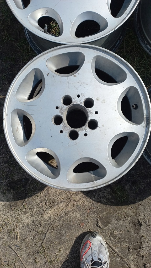 Felgi 16 8J ET36 Mercedes W124 R129 8 LOCH - 13429253894 - oficjalne archiwum Allegro