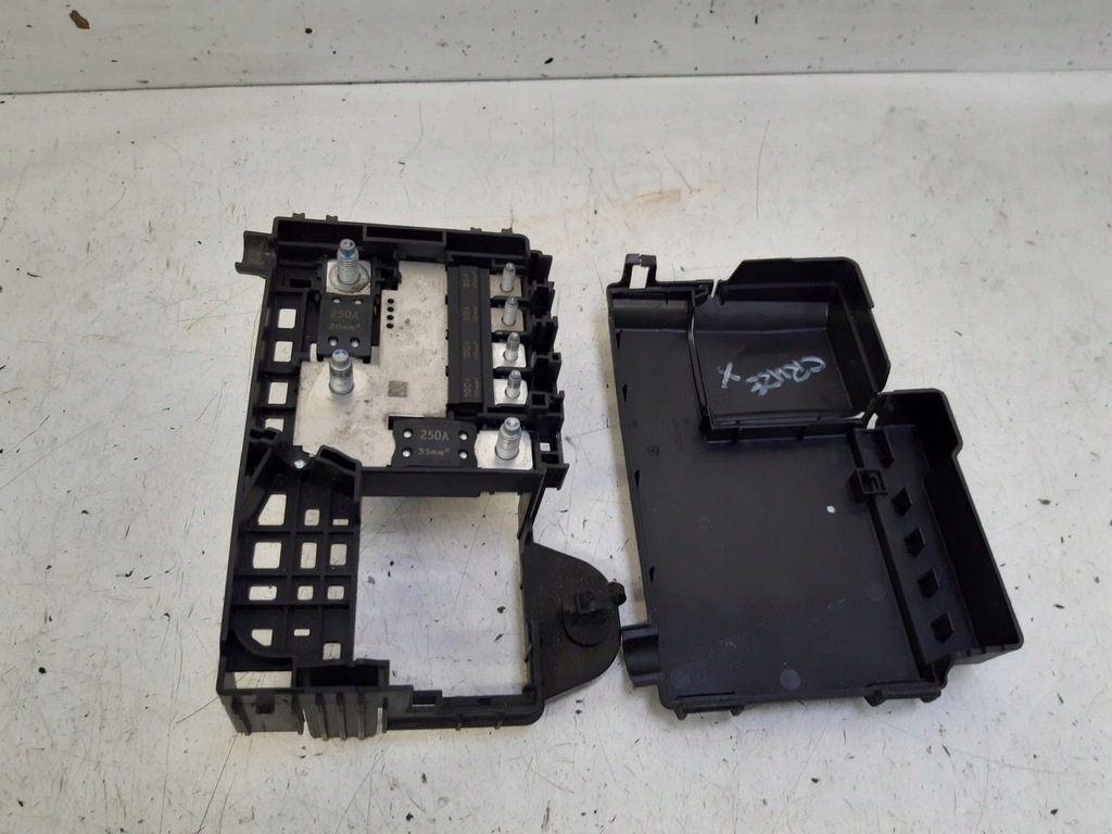 Skrzynka bezpieczników klema plusowa Chevrolet Cruze 1,8i sedan - 15147962323 - oficjalne ...