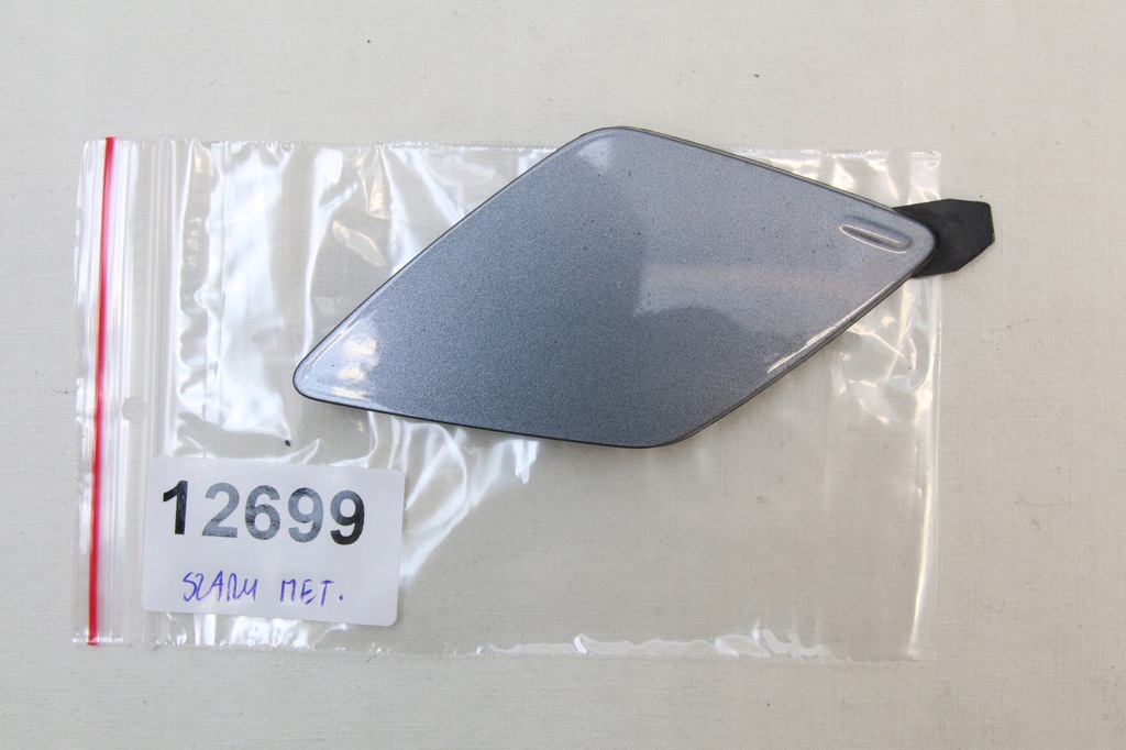 Zaślepka Haka Zderzak przod Oryginał Volvo XC60 II 2 2017-2021 standard ...