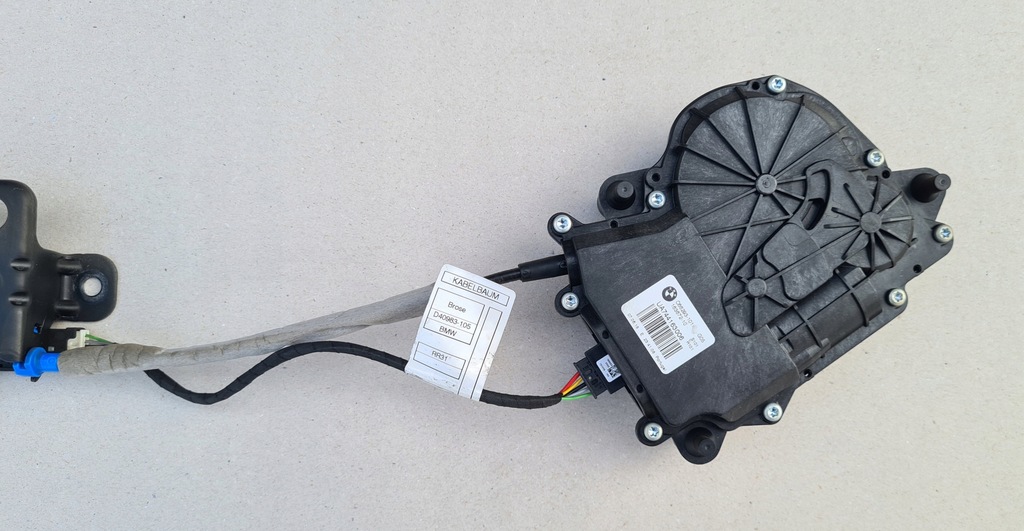 BMW X5 G05 X7 MECHANIZM DOCIĄGANIA KLAPY BAGAŻNIKA - 13645588015 ...