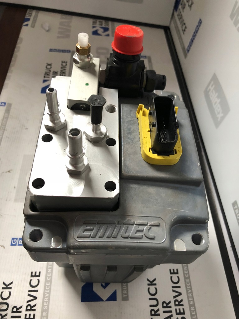 Pompa AdBlue EMITEC MAN Nr: 81154036139 - 7537707201 - oficjalne ...