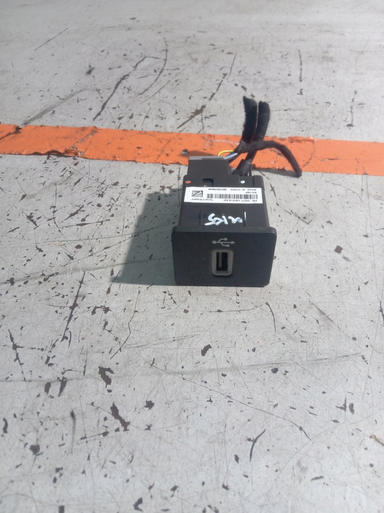 FORD MONDEO MK5 GNIAZDO USB HS7T-14F014-AD - 13492252385 - oficjalne ...