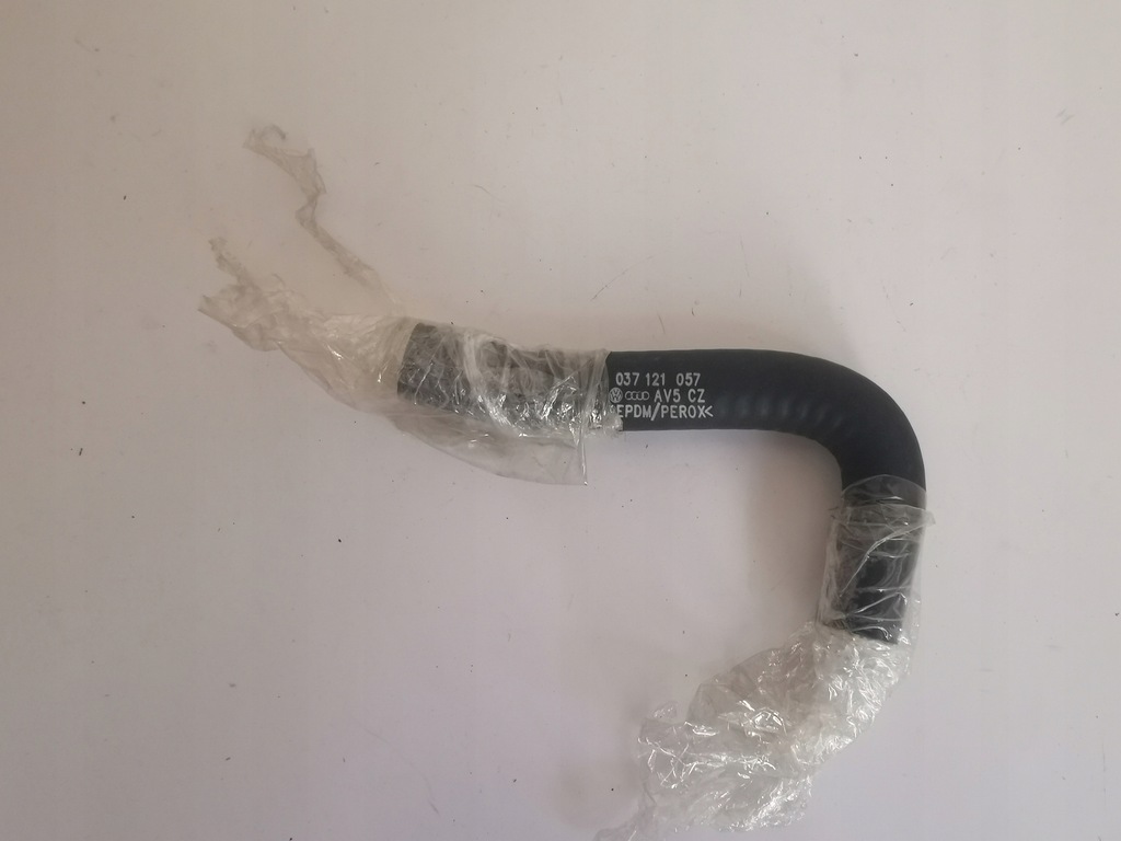 Przewód układu chłodzenia VW Audi Seat 037121057 - 12648790834 ...