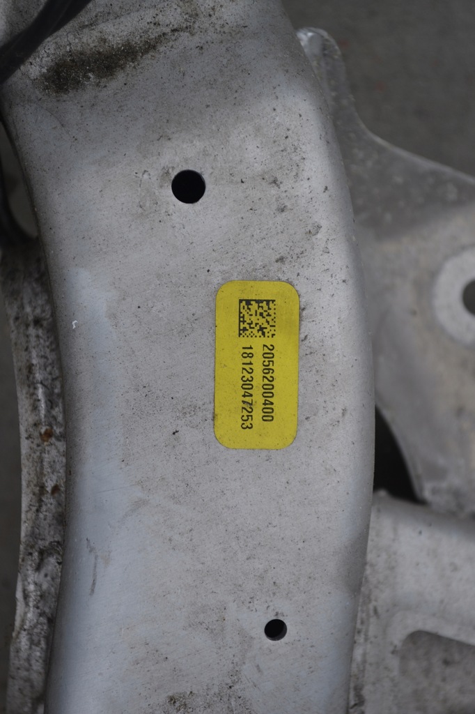 WÓZEK SANKI KOŁYSKA PRZÓD MERCEDES W205 C63 AMG - 12319408129 ...