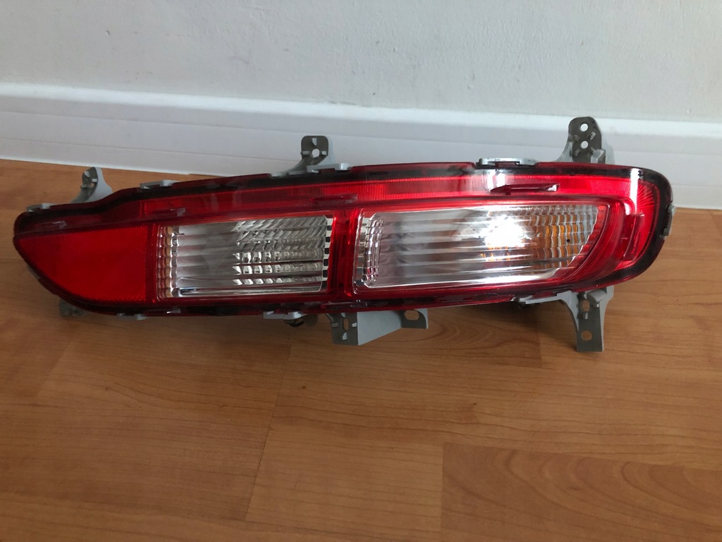 Kia Sportage IV lampa zderzaka prawa tył 92406-D92 - 14810146426 ...