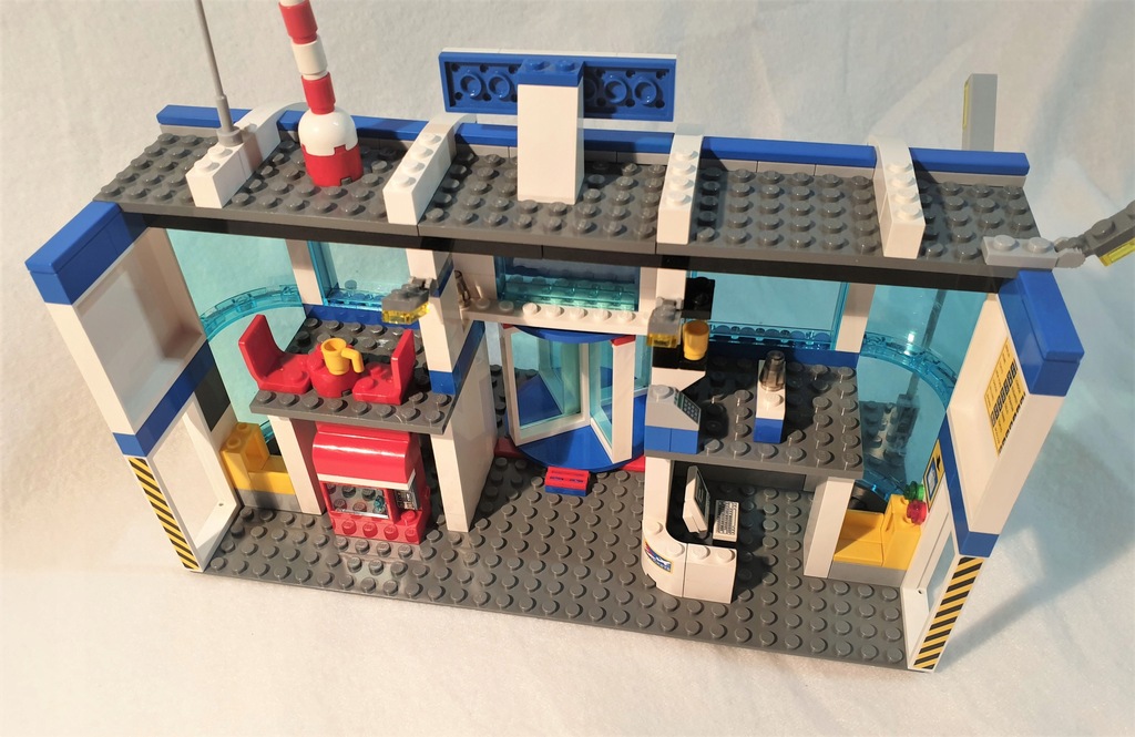 Купить - LEGO 3182 Город/Аэропорт: Здание аэропорта - 100%: отзывы ...