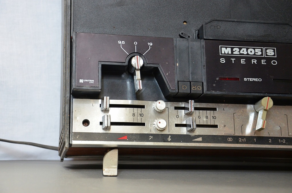 MAGNETOFON SZPULOWY UNITRA ZRK M2405S STEREO - 11361829645 - oficjalne archiwum Allegro