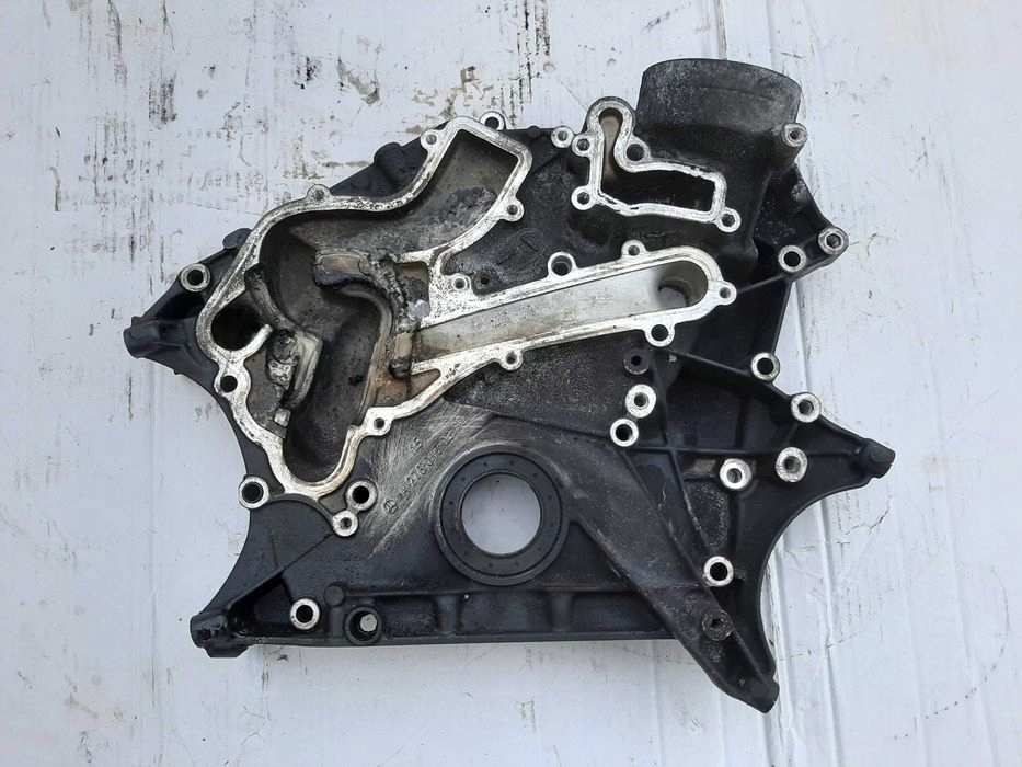 Obudowa rozrządu dekiel Mercedes W205 C43 AMG 3.0 - 13350856768 ...
