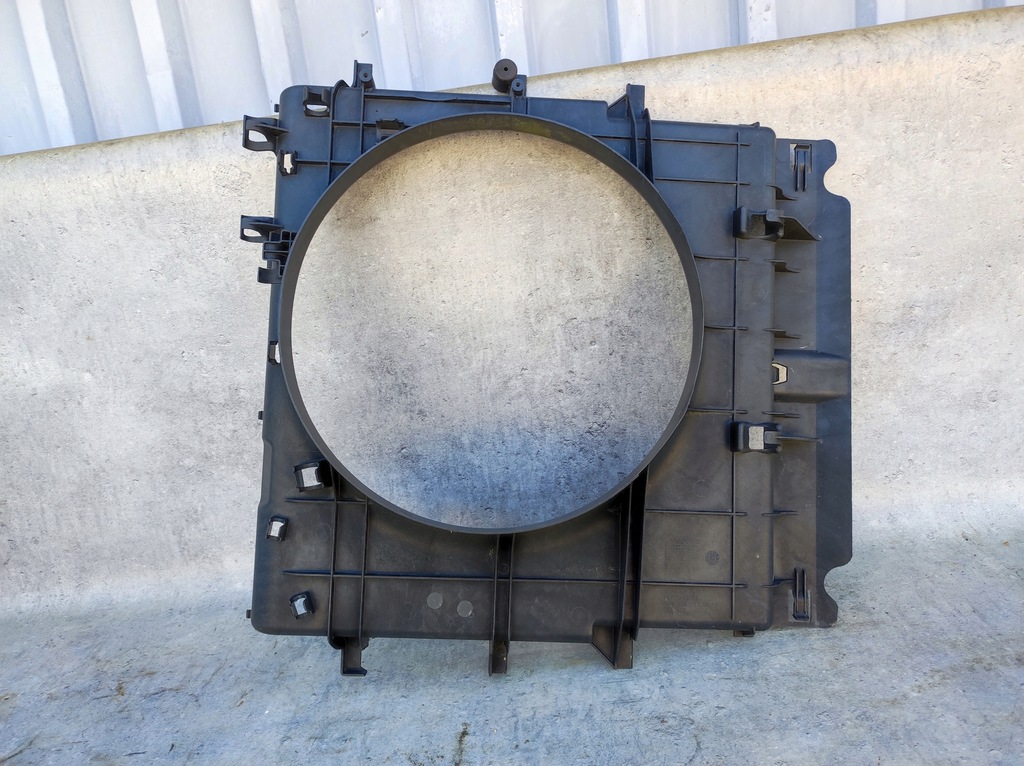 MERCEDES SPRINTER 906 OBUDOWA WENTYLATORA - 12180192301 - oficjalne ...