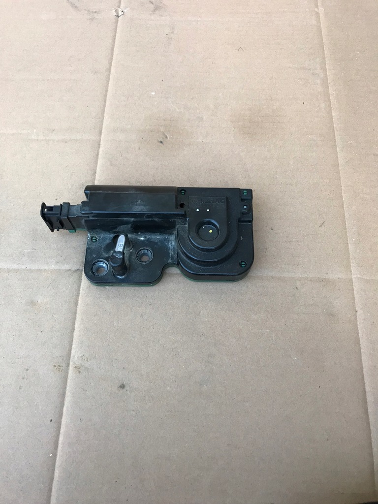 VW T5 LIFT T6 RYGIEL ZAMEK ELEKTRYCZNY KLAPY - 12830741266 - oficjalne ...