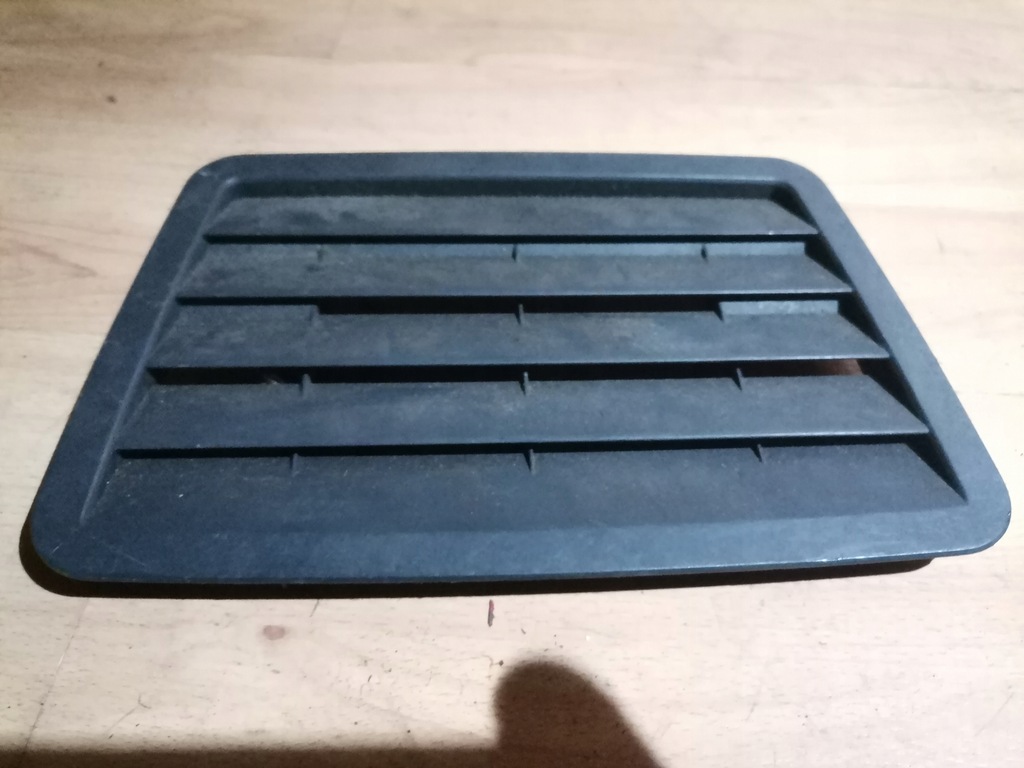 KRATKA WENTYLACYJNA NAWIEWU PODŁOGI MERCEDES W211 - 13861808651 ...