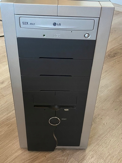 KOMPUTER LG 52X MAX NA CZĘŚCI - 9521543071 - oficjalne archiwum Allegro