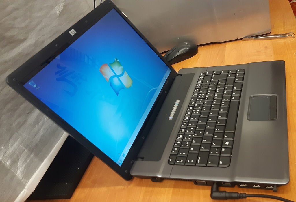 Laptop HP 550 15,4" Intel Celeron 3 GB / 0 GB - 13093280026 - oficjalne ...