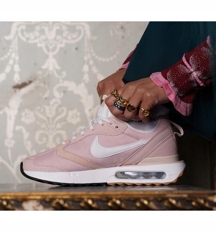 Nike Air Max Dawn 39 buty sportowe sneakersy N35 - 13199010085 - oficjalne archiwum Allegro