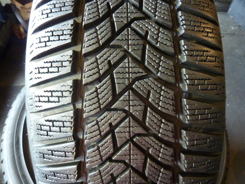 Opona UŻYWANA ZIMOWA 205/55R16 DUNLOP WINTER SPORT 5 P1560 - 13688686392 - oficjalne archiwum ...