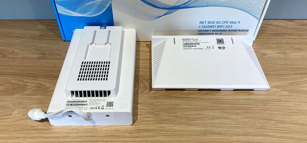 Router 5G NETBOX CPE MAX 5 H352-381 + Huawei WiFi AX3 Wi-Fi 6 3000 Mb/s ...