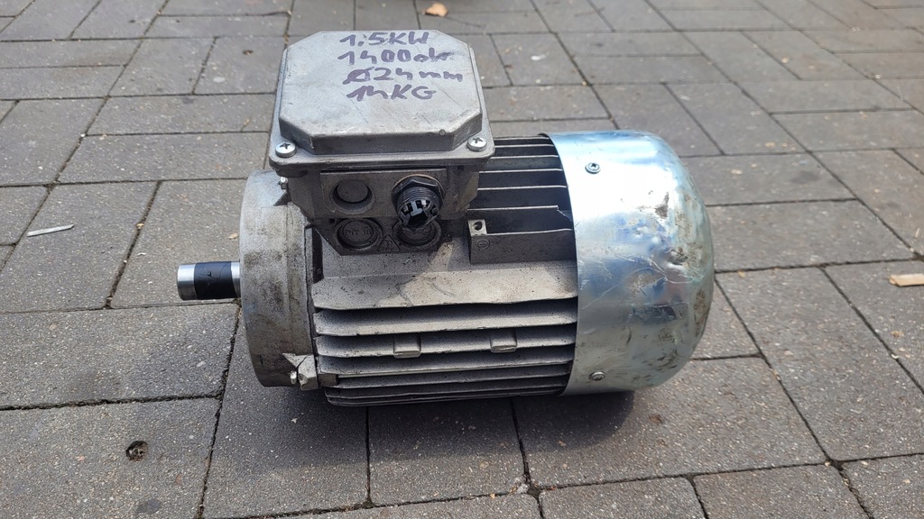 Silnik elektryczny VEM 1.5KW 1400 obrotów - 14061859789 - oficjalne archiwum Allegro