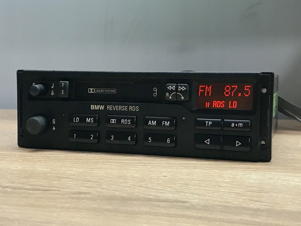 RADIO KASETOWE REVERSE BMW E30 E32 E34 E36 - 13548430203 - oficjalne archiwum Allegro