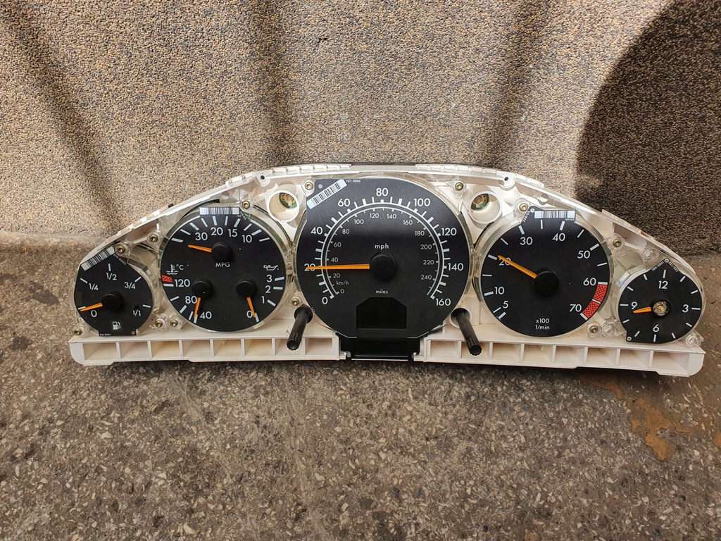 Licznik zegary Mercedes W140 1404407111 - 13872227478 - oficjalne ...