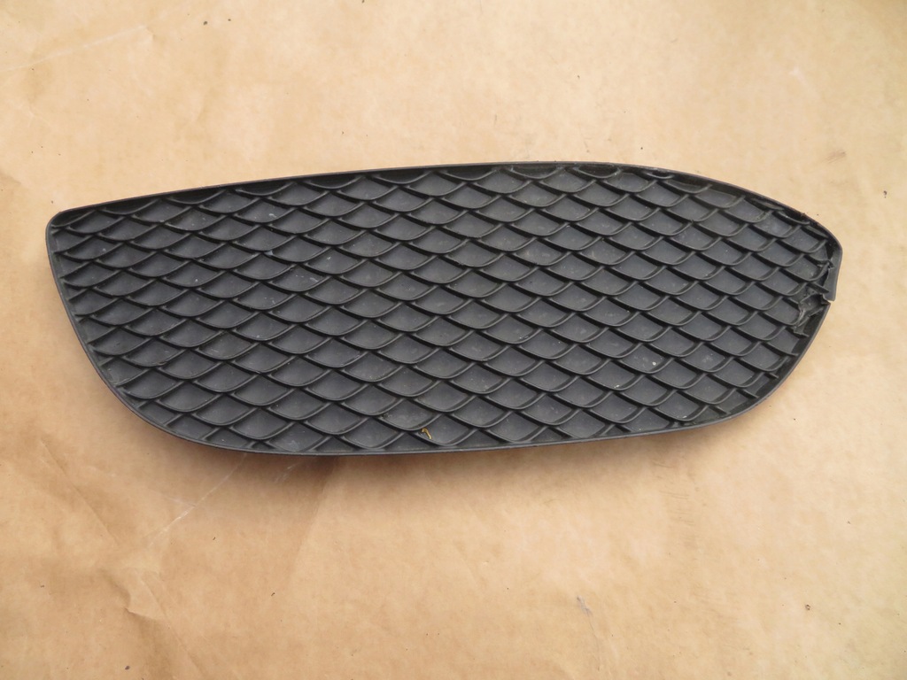 MERCEDES W205 KRATKA ZDERZAKA LEWA A2058850723 - 12158864099 ...