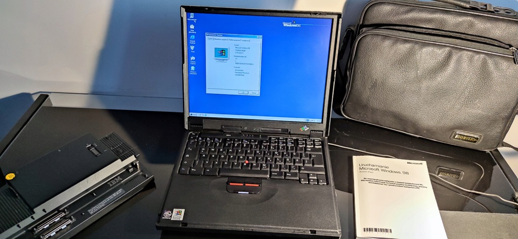 IBM ThinkPad 390X oryginalny Win98, stacja, torba - 11395638869 ...