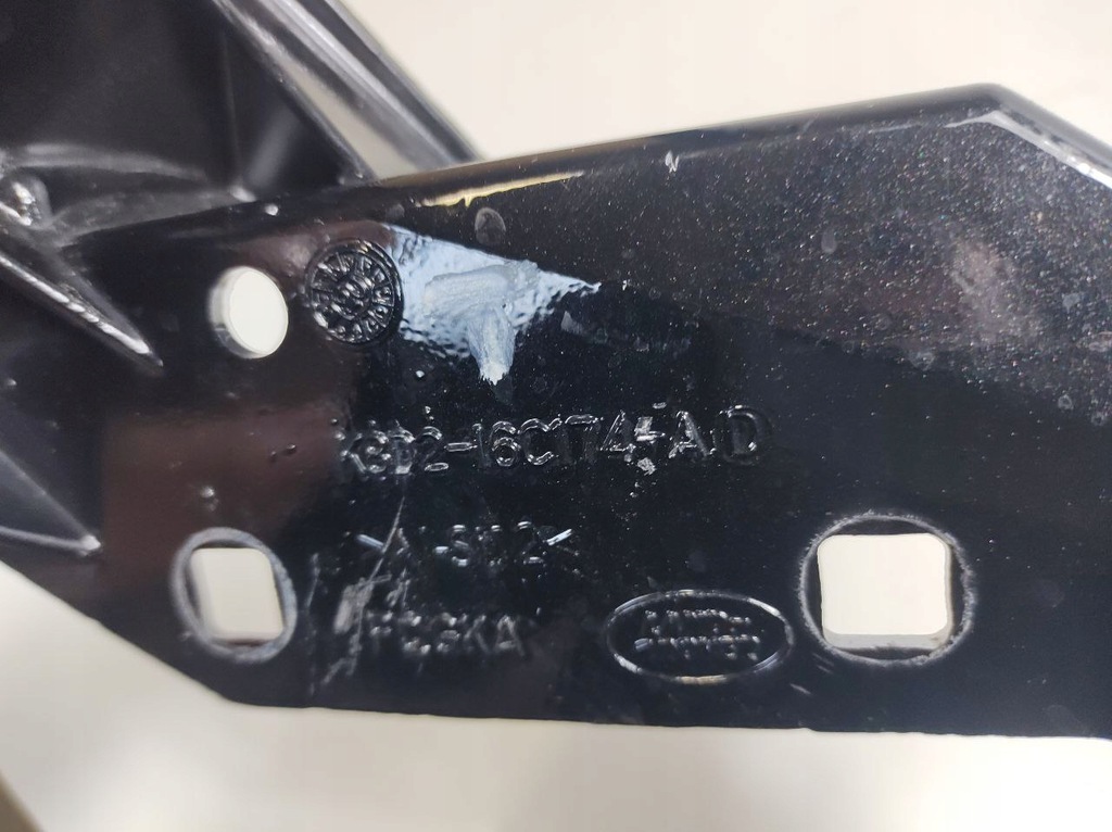 Wspornik błotnika mocowanie PRAWA EVOQUE L551 - 15413858583 - oficjalne ...