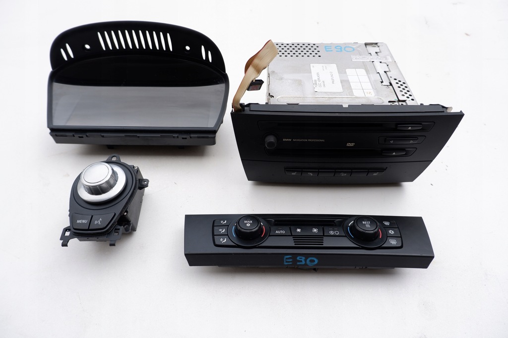 BMW E90 E91 E92 RADIO NAVI IDRIVE MONITOR KOMPLET - 13458869086 - oficjalne archiwum Allegro