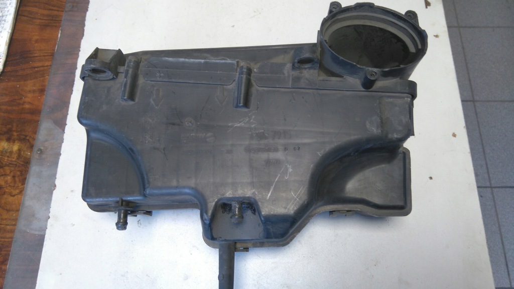 Obudowa filtru powietrza C4 Picasso 1.6 HDI 1420R7 - 10861275208 ...